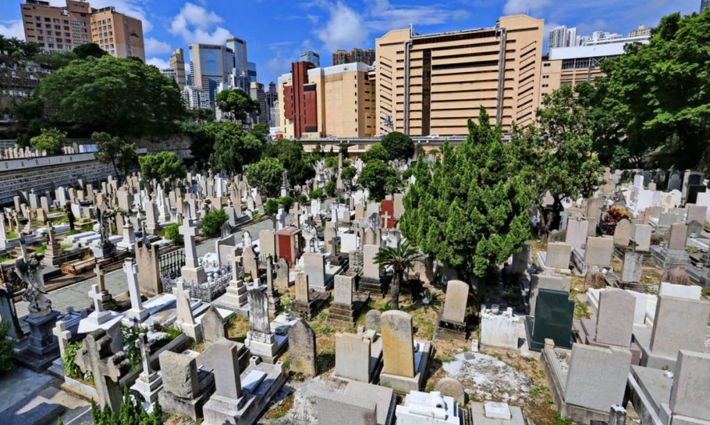 Harga Kuburan di Kota Ini Lebih Mahal Daripada Rumah Mewah. Wow!