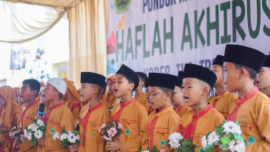 7 Lagu untuk Guru yang Menyentuh Hati dan Enak Didengar