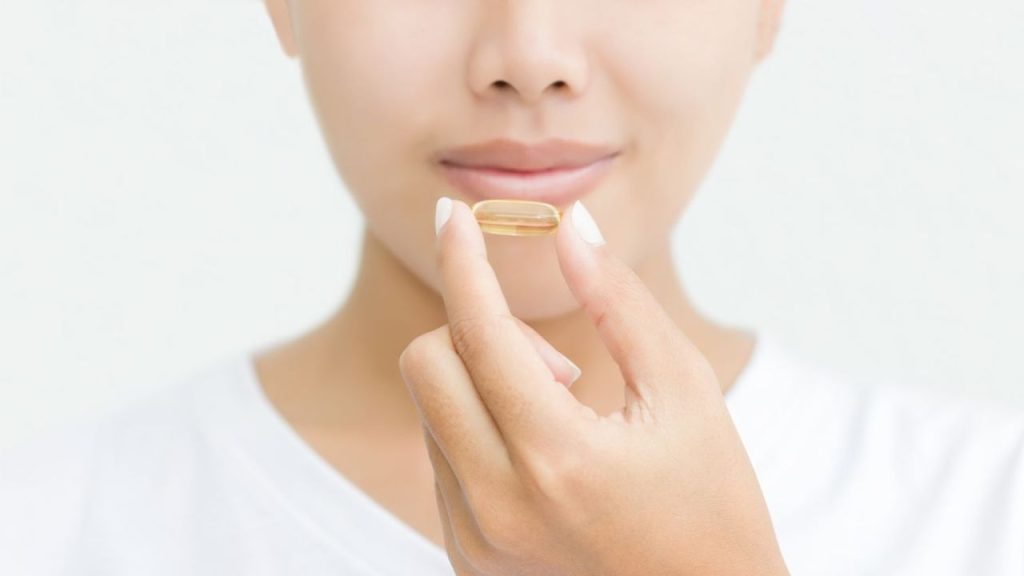 5 Rekomendasi Vitamin untuk Kulit Kering yang Bisa Dicoba